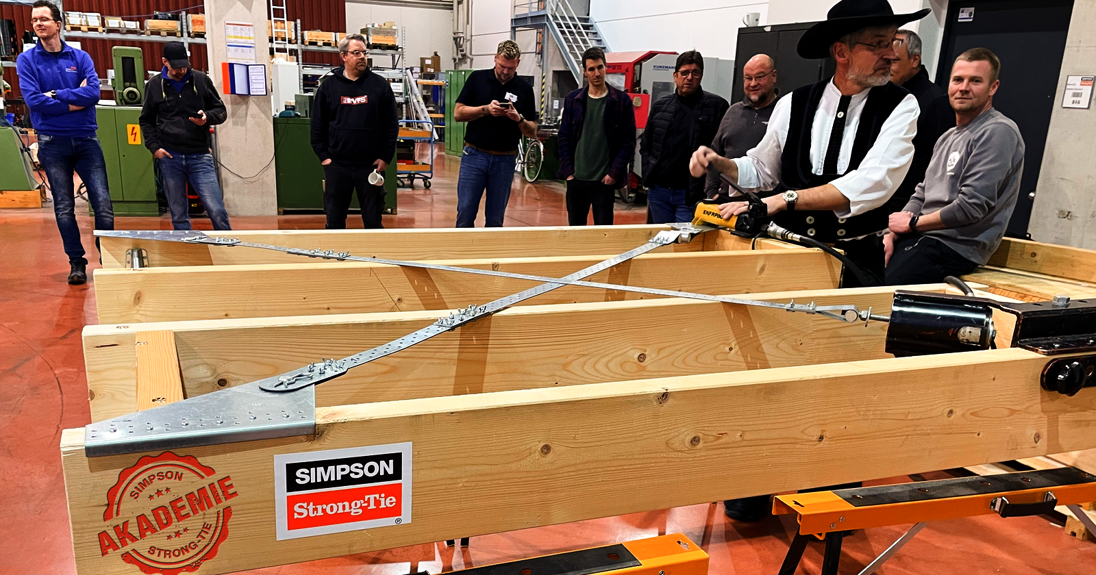 Die allererste Simpson Strong-Tie Zimmerer-Akademie | Simpson Strong-Tie